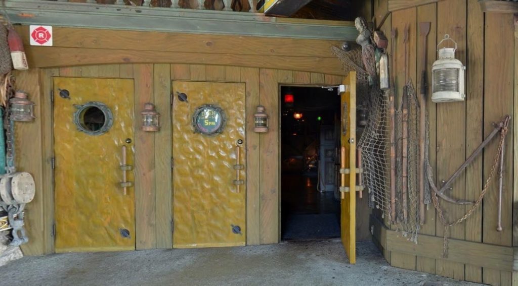 Explore the Mai-Kai in 3-D – Mai-Kai: History and Mystery Book